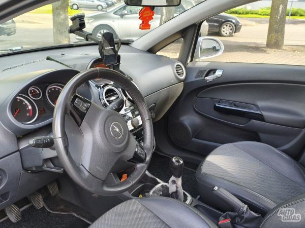 Opel Corsa 2007 Mažeikiai, ar dzinēja tilpumu 1.40 L un nobraukumu 330 tūkst. km par 1000 €, foto 10 vietnē AUTOMOTO.COM.LV
