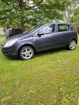Opel Corsa 2007 in Siauliai, with an engine capacity of 1.25 L and mileage of 164 thousand km for 1400 €, photo 4 on AUTOMOTO.COM.LV
