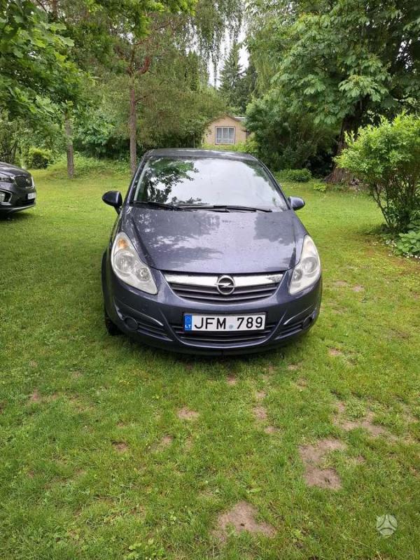 Opel Corsa 2007 Šauļi, ar dzinēja tilpumu 1.25 L un nobraukumu 164 tūkst. km par 1400 €, foto 4 vietnē AUTOMOTO.COM.LV