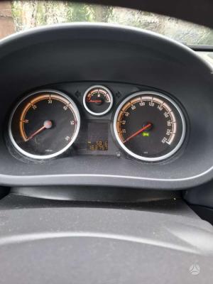 Opel Corsa 2007 in Siauliai, with an engine capacity of 1.25 L and mileage of 164 thousand km for 1400 €, photo 9 on AUTOMOTO.COM.LV