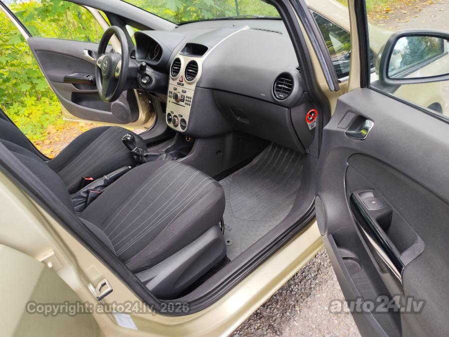 Opel Corsa 2007 Tartu, ar dzinēja tilpumu 1.40 L un nobraukumu 210 tūkst. km par 1950 €, foto 12 vietnē AUTOMOTO.COM.LV