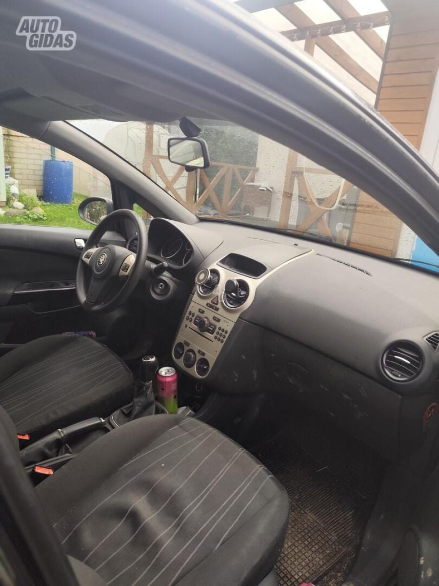 Opel Corsa 2007 Kauņa, ar dzinēja tilpumu 1.20 L un nobraukumu 370 tūkst. km par 750 €, foto 3 vietnē AUTOMOTO.COM.LV