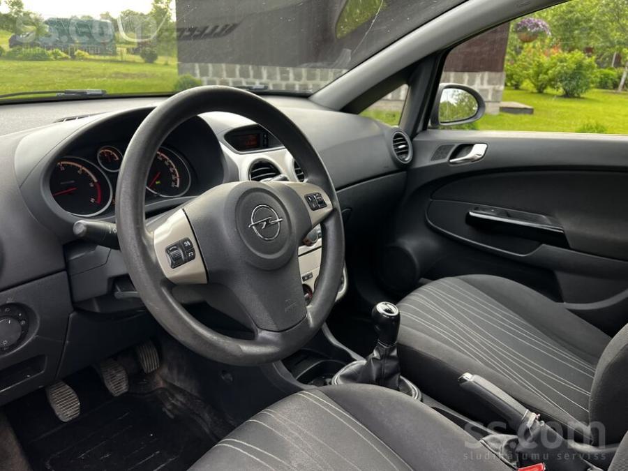 Opel Corsa 2008 in Gulbene, with an engine capacity of 1.30 L and mileage of 336 thousand km for 1350 €, photo 16 on AUTOMOTO.COM.LV
