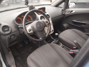 Opel Corsa 2008 Viļņa, ar dzinēja tilpumu 1.40 L un nobraukumu 243 tūkst. km par 800 €, foto 8 vietnē AUTOMOTO.COM.LV