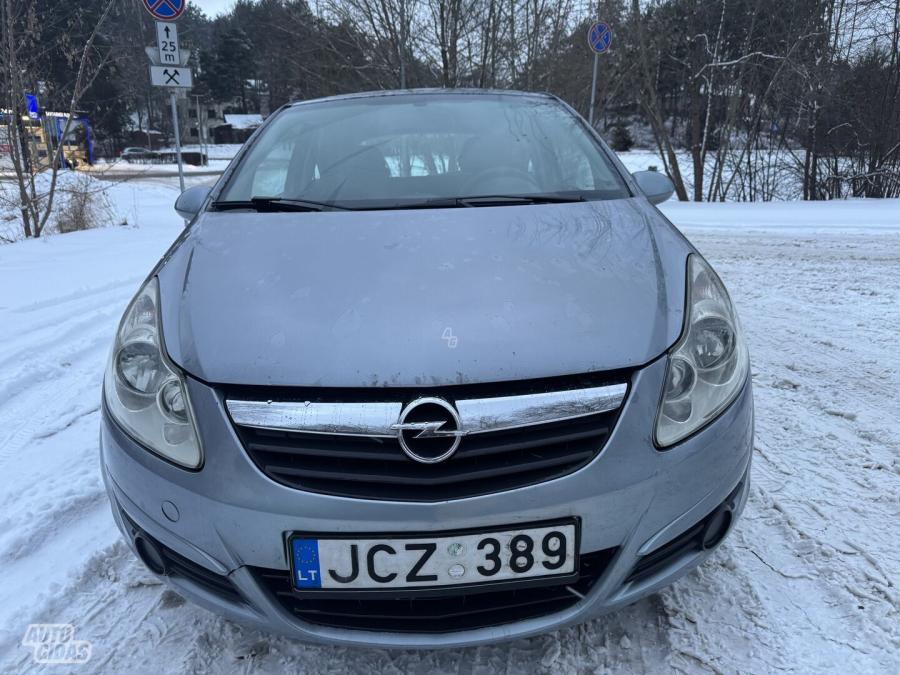 Opel Corsa 2008 in Kaunas, with an engine capacity of 1.30 L and mileage of 280 thousand km for 650 €, photo 1 on AUTOMOTO.COM.LV