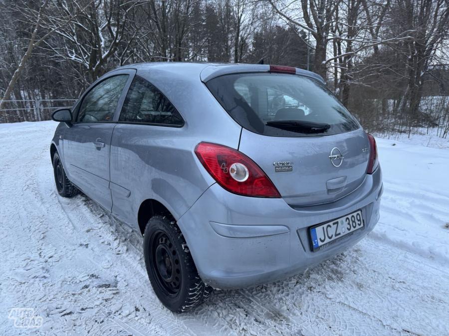 Opel Corsa 2008 in Kaunas, with an engine capacity of 1.30 L and mileage of 280 thousand km for 650 €, photo 2 on AUTOMOTO.COM.LV