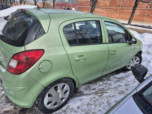 Opel Corsa 2008 in Vilnius, with an engine capacity of 1.20 L and mileage of 137 thousand km for 650 €, photo 2 on AUTOMOTO.COM.LV