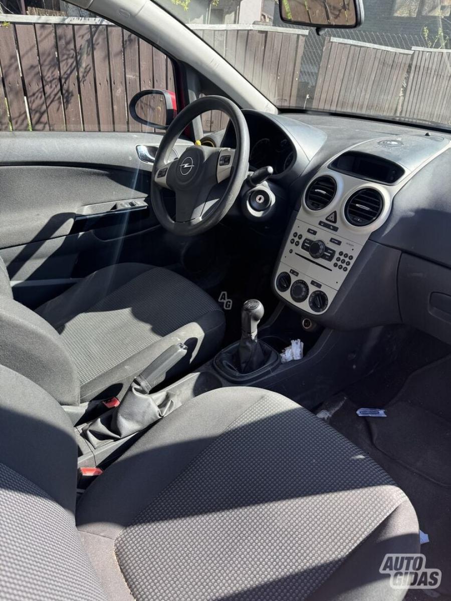 Opel Corsa 2008 Kauņa, ar dzinēja tilpumu 1.30 L un nobraukumu 200 tūkst. km par 590 €, foto 4 vietnē AUTOMOTO.COM.LV