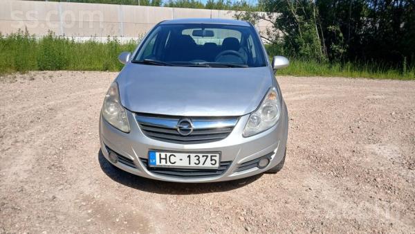 Opel Corsa 2008 in Riga, with an engine capacity of 1.40 L and mileage of 293 thousand km for 1100 €, photo 8 on AUTOMOTO.COM.LV