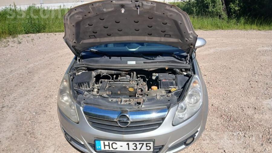 Opel Corsa 2008 Rīga, ar dzinēja tilpumu 1.40 L un nobraukumu 293 tūkst. km par 1100 €, foto 10 vietnē AUTOMOTO.COM.LV