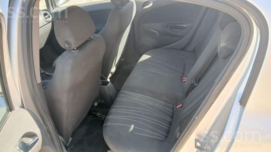 Opel Corsa 2008 Rīga, ar dzinēja tilpumu 1.40 L un nobraukumu 293 tūkst. km par 1100 €, foto 14 vietnē AUTOMOTO.COM.LV