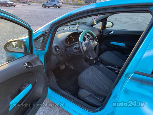Opel Corsa 2008 Tallina vietnē Opel Corsa 2008 Tallina, ar dzinēja tilpumu 1.40 L un nobraukumu 203 tūkst. km par 3200 €, foto 3 vietnē AUTOMOTO.COM.LV