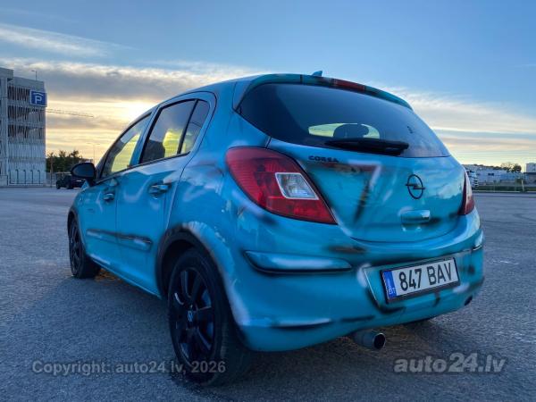 Opel Corsa 2008 Tallina vietnē Opel Corsa 2008 Tallina, ar dzinēja tilpumu 1.40 L un nobraukumu 203 tūkst. km par 3200 €, foto 7 vietnē AUTOMOTO.COM.LV