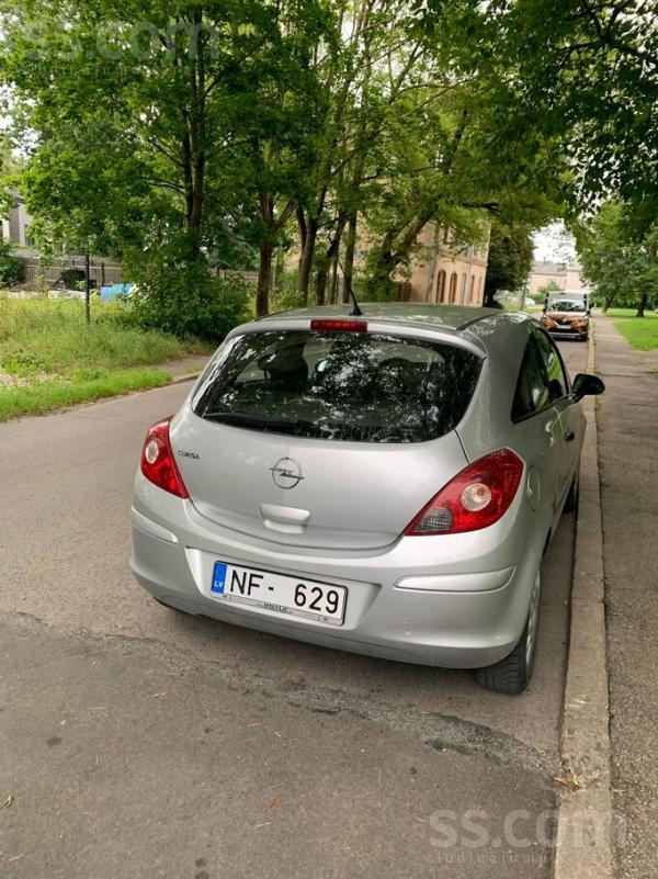 Opel Corsa 2009 in Riga, with an engine capacity of 1.20 L and mileage of 0 thousand km for 1250 €, photo 5 on AUTOMOTO.COM.LV