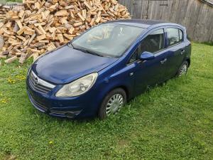 Opel Corsa 2009 in Prienai, with an engine capacity of 1.30 L and mileage of 236 thousand km for 450 €, photo 3 on AUTOMOTO.COM.LV