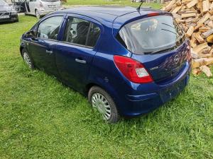 Opel Corsa 2009 in Prienai, with an engine capacity of 1.30 L and mileage of 236 thousand km for 450 €, photo 7 on AUTOMOTO.COM.LV