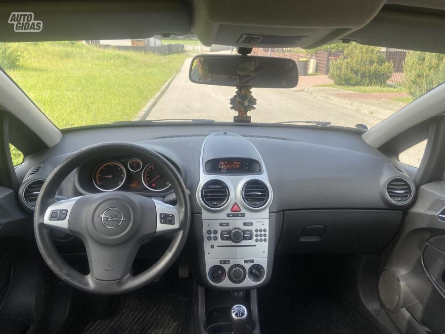 Opel Corsa 2010 in Klaipeda, with an engine capacity of 1.20 L and mileage of 220 thousand km for 1550 €, photo 6 on AUTOMOTO.COM.LV