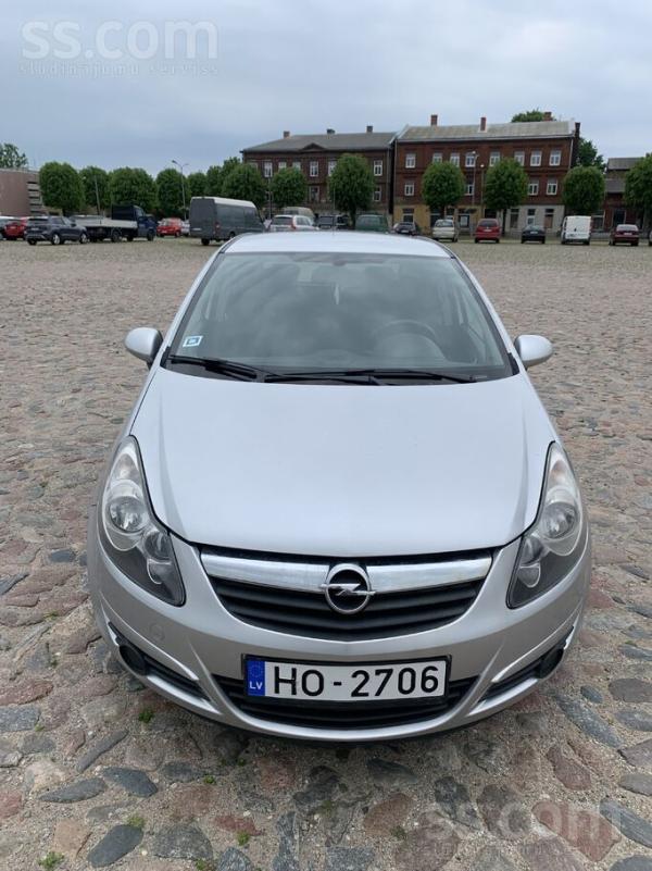 Opel Corsa 2011 in Liepaja, with an engine capacity of 1.30 L and mileage of 276 thousand km for 1600 €, photo 1 on AUTOMOTO.COM.LV