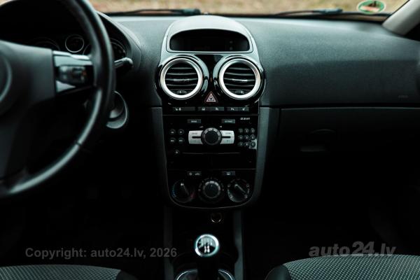 Opel Corsa 2011 in Tallinn, with an engine capacity of 1.40 L and mileage of 148 thousand km for 3990 €, photo 10 on AUTOMOTO.COM.LV