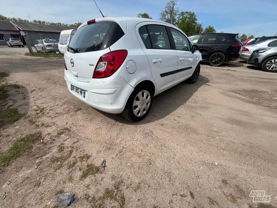 Opel Corsa 2011 Tauragė, ar dzinēja tilpumu 1.30 L un nobraukumu 178 tūkst. km par 1400 €, foto 7 vietnē AUTOMOTO.COM.LV