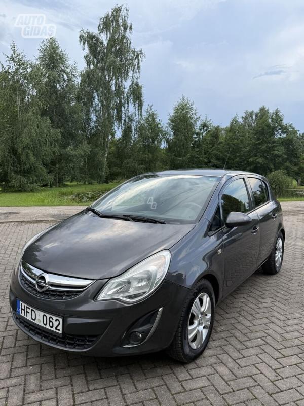 Opel Corsa 2011 in Kaisiadorys, with an engine capacity of 1.30 L and mileage of 161 thousand km for 1750 €, photo 1 on AUTOMOTO.COM.LV