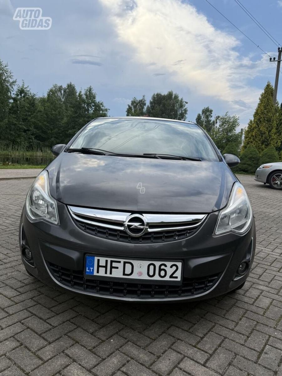 Opel Corsa 2011 in Kaisiadorys, with an engine capacity of 1.30 L and mileage of 161 thousand km for 1750 €, photo 3 on AUTOMOTO.COM.LV