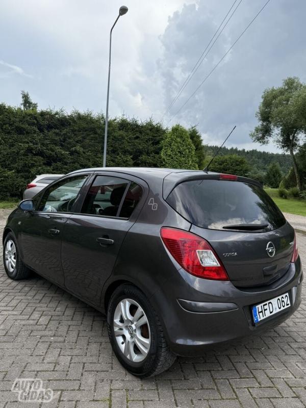 Opel Corsa 2011 in Kaisiadorys, with an engine capacity of 1.30 L and mileage of 161 thousand km for 1750 €, photo 9 on AUTOMOTO.COM.LV
