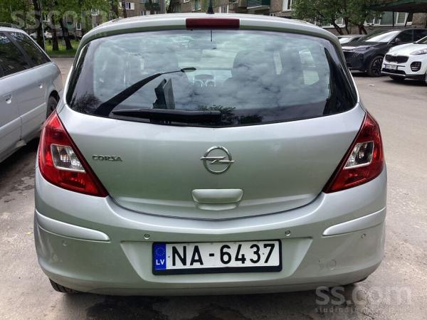 Opel Corsa 2012 in Riga, with an engine capacity of 1.40 L and mileage of 116 thousand km for 2800 €, photo 2 on AUTOMOTO.COM.LV
