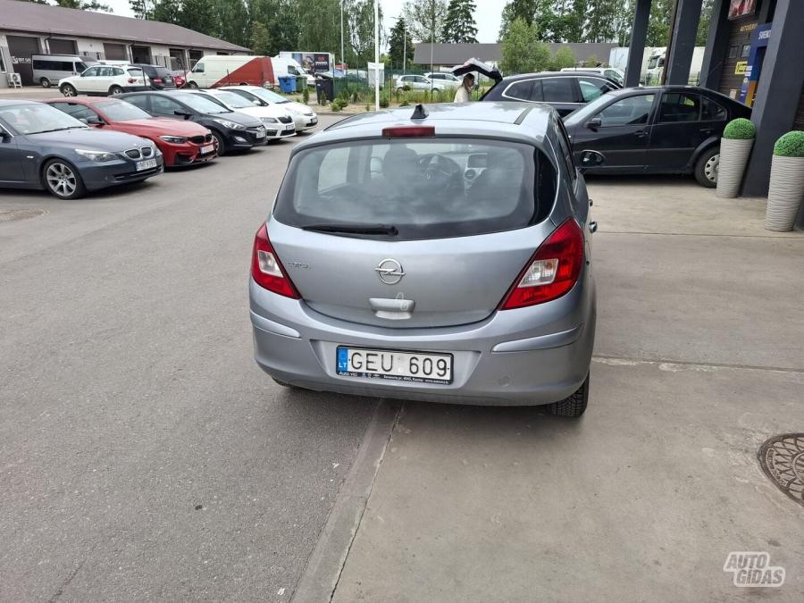 Opel Corsa 2012 in Vilnius, with an engine capacity of 1.30 L and mileage of 370 thousand km for 1500 €, photo 9 on AUTOMOTO.COM.LV