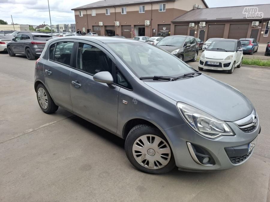Opel Corsa 2012 in Vilnius, with an engine capacity of 1.30 L and mileage of 370 thousand km for 1500 €, photo 10 on AUTOMOTO.COM.LV