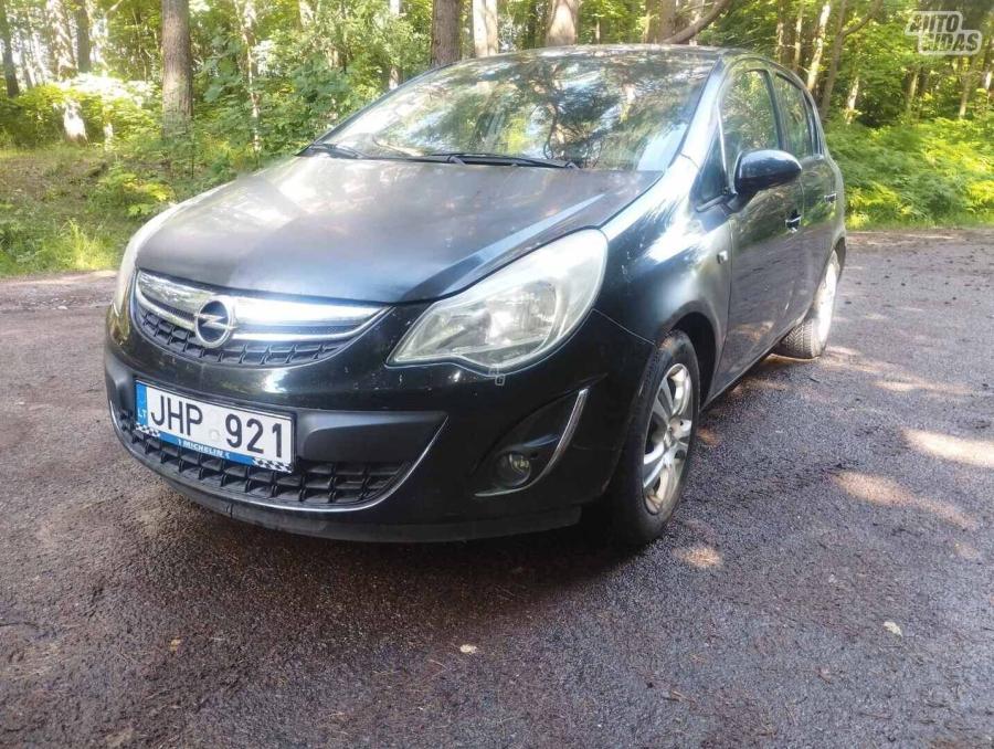 Opel Corsa 2012 in Vilnius, with an engine capacity of 1.20 L and mileage of 153 thousand km for 1500 €, photo 3 on AUTOMOTO.COM.LV