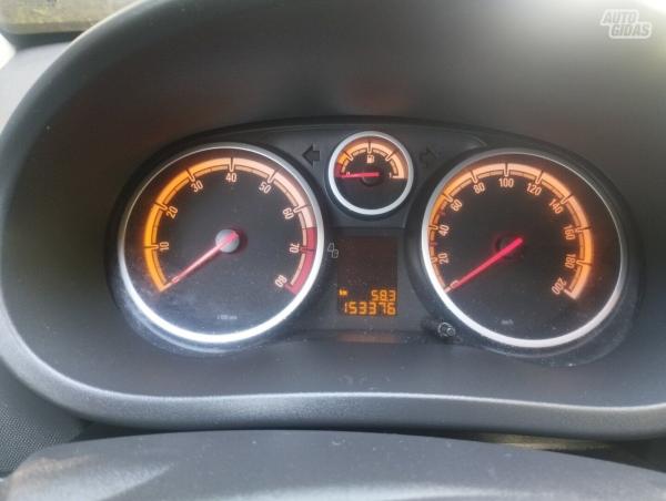 Opel Corsa 2012 in Vilnius, with an engine capacity of 1.20 L and mileage of 153 thousand km for 1500 €, photo 9 on AUTOMOTO.COM.LV