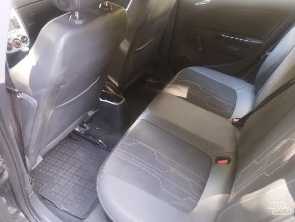 Opel Corsa 2012 in Vilnius, with an engine capacity of 1.20 L and mileage of 153 thousand km for 1500 €, photo 10 on AUTOMOTO.COM.LV