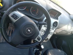 Opel Corsa 2012 in Marijampole, with an engine capacity of 1.30 L and mileage of 300 thousand km for 1200 €, photo 7 on AUTOMOTO.COM.LV