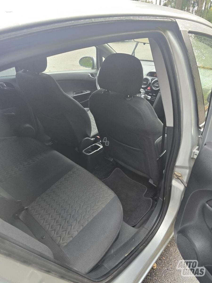 Opel Corsa 2013 Kauņa, ar dzinēja tilpumu 1.20 L un nobraukumu 320 tūkst. km par 2100 €, foto 3 vietnē AUTOMOTO.COM.LV