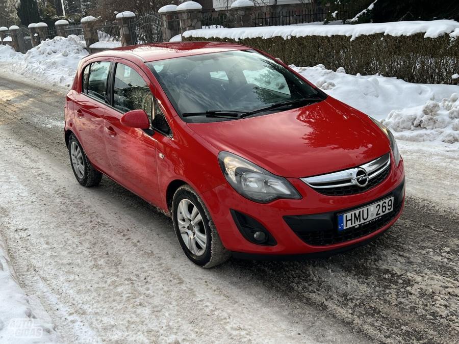 Opel Corsa 2014 in Klaipeda, with an engine capacity of 1.40 L and mileage of 327 thousand km for 1850 €, photo 3 on AUTOMOTO.COM.LV