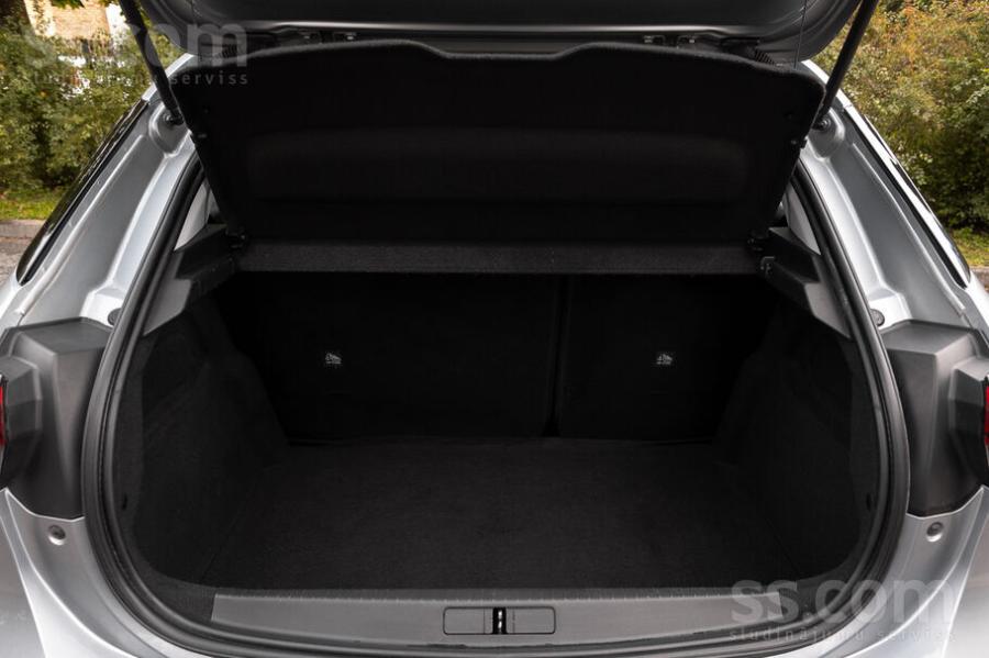 Opel Corsa 2020 in Jelgava, with an engine capacity of 1.20 L and mileage of 181 thousand km for 11500 €, photo 10 on AUTOMOTO.COM.LV