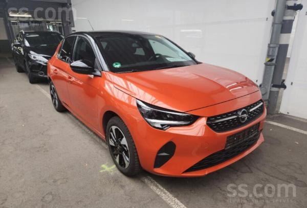 Orange Opel Corsa 2023 in Riga, with an engine capacity of 1.40 L and mileage of 61 thousand km for 16499 €, photo 3 on AUTOMOTO.COM.LV