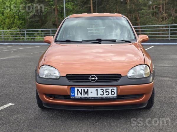 Orange Opel Corsa 2000 in Riga, with an engine capacity of 1.00 L and mileage of 189 thousand km for 1600 €, photo 4 on AUTOMOTO.COM.LV