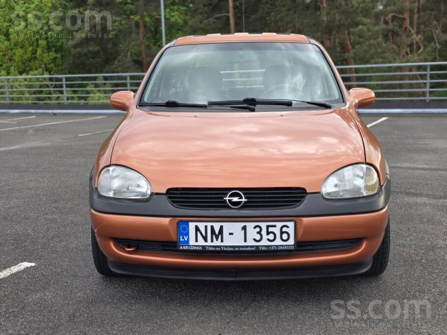 Orange Opel Corsa 2000 in Riga, with an engine capacity of 1.00 L and mileage of 189 thousand km for 1500 €, photo 1 on AUTOMOTO.COM.LV