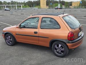 Orange Opel Corsa 2000 in Riga, with an engine capacity of 1.00 L and mileage of 189 thousand km for 1500 €, photo 4 on AUTOMOTO.COM.LV
