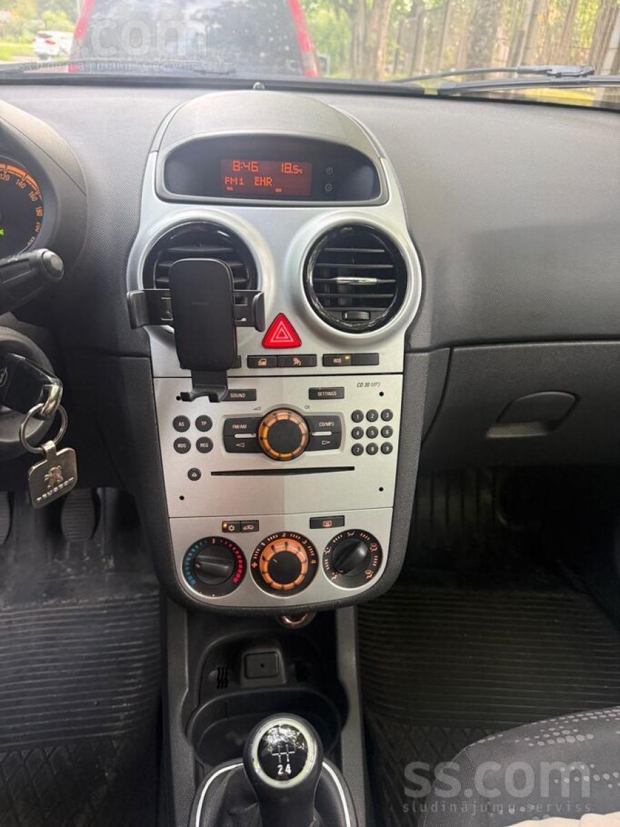 Oranžs Opel Corsa 2011 Rīga, ar dzinēja tilpumu 1.30 L un nobraukumu 184 tūkst. km par 2100 €, foto 9 vietnē AUTOMOTO.COM.LV
