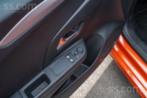 Oranžs Opel Corsa 2022 Rīga, ar dzinēja tilpumu 1.40 L un nobraukumu 30 tūkst. km par 16500 €, foto 13 vietnē AUTOMOTO.COM.LV