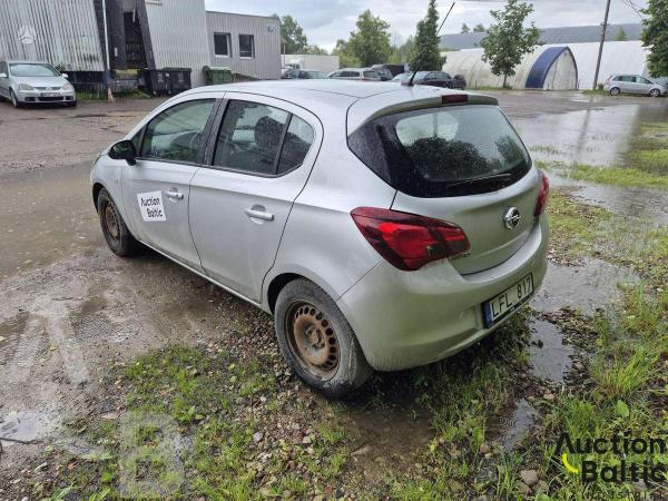 Opel Corsa 2017 in Vilnius, with an engine capacity of 1.25 L and mileage of 175 thousand km for 1200 €, photo 4 on AUTOMOTO.COM.LV