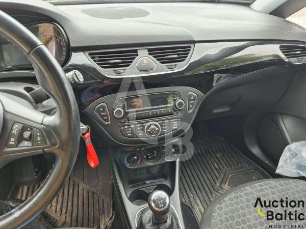 Opel Corsa 2017 in Vilnius, with an engine capacity of 1.25 L and mileage of 175 thousand km for 1200 €, photo 8 on AUTOMOTO.COM.LV
