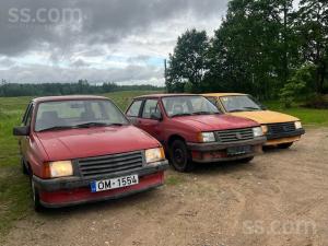 Red Opel Corsa 1985 in Cesis, with an engine capacity of 1.60 L and mileage of 61 thousand km for 1600 €, photo  on AUTOMOTO.COM.LV