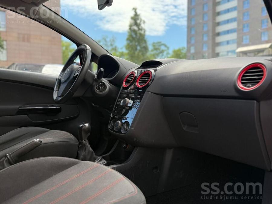 Sarkans Opel Corsa 2010 Rīga, ar dzinēja tilpumu 1.40 L un nobraukumu 0 tūkst. km par 2500 €, foto 11 vietnē AUTOMOTO.COM.LV