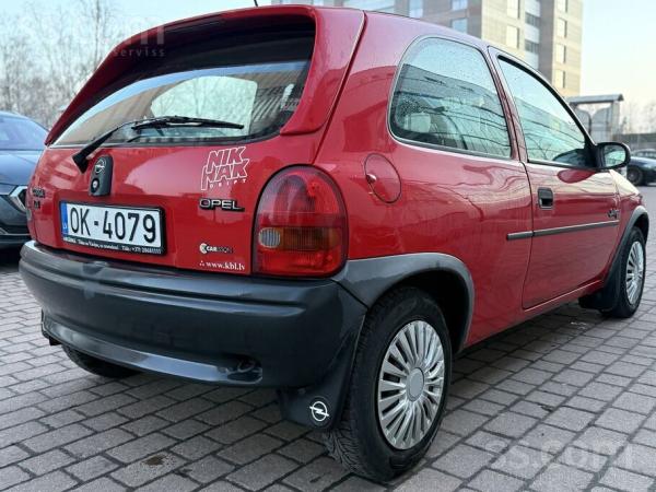 Sarkans Opel Corsa 1995 Rīga, ar dzinēja tilpumu 1.40 L un nobraukumu 0 tūkst. km par 900 €, foto 6 vietnē AUTOMOTO.COM.LV