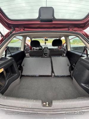 Sarkans Opel Corsa 2000 Tallina, ar dzinēja tilpumu 1.00 L un nobraukumu 130 tūkst. km par 1150 €, foto 7 vietnē AUTOMOTO.COM.LV