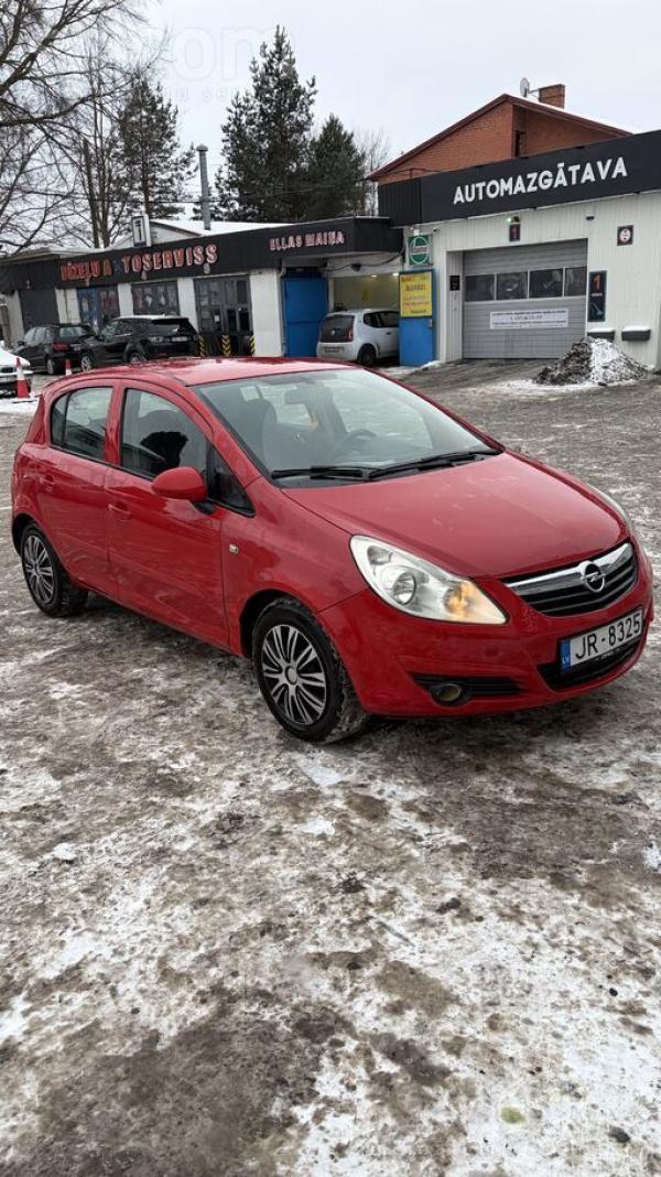 Red Opel Corsa 2007 in Riga, with an engine capacity of 1.20 L and mileage of 188 thousand km for 1200 €, photo 2 on AUTOMOTO.COM.LV